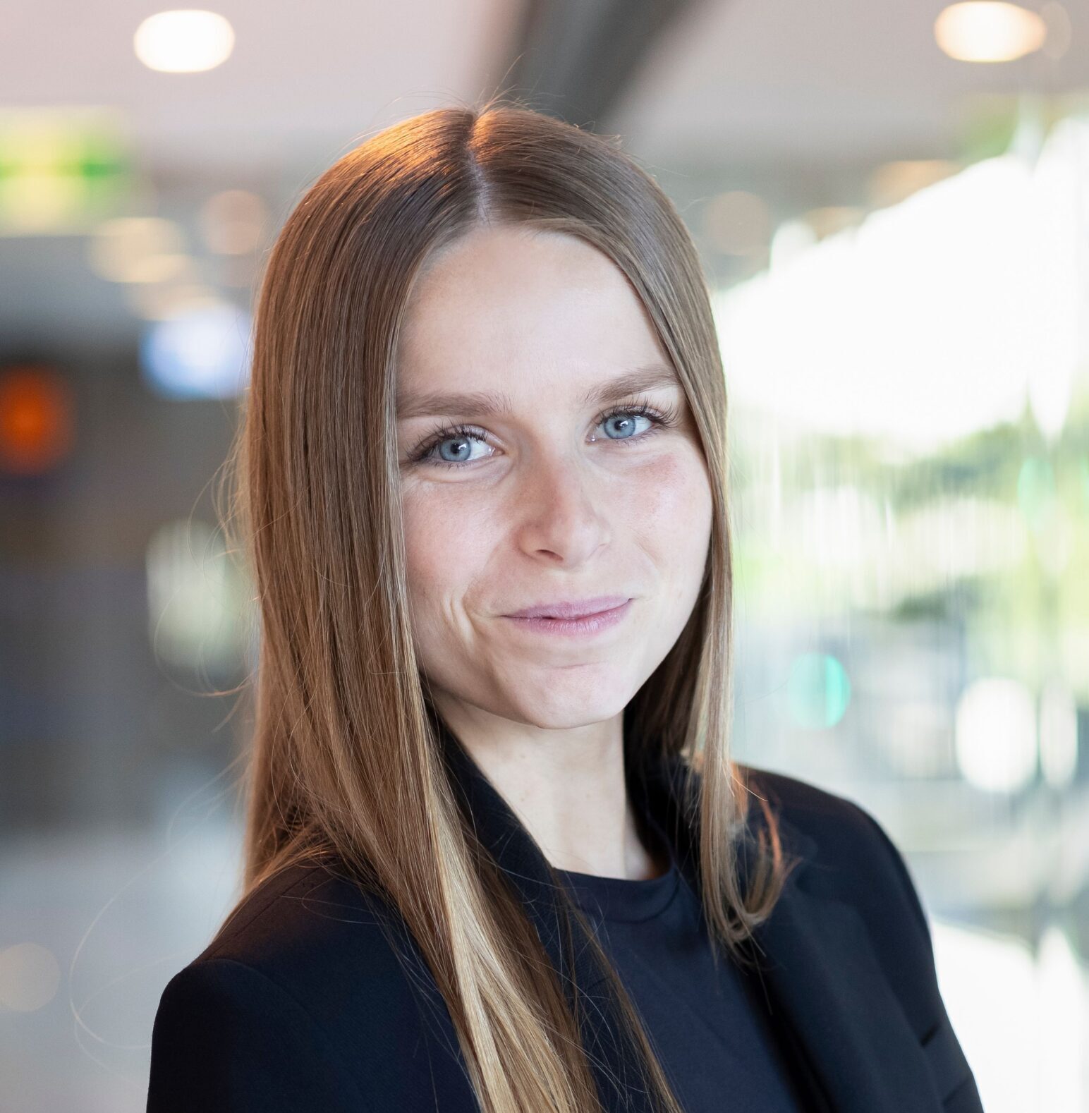 John Lee - Lawyer at Cridland & Hua